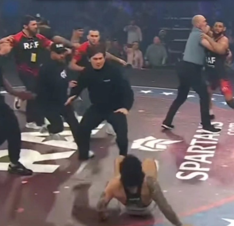 Khamzat Chimaev Menang Kilat di Ajang Gulat, Dillon Danis Ngamuk Picu ...