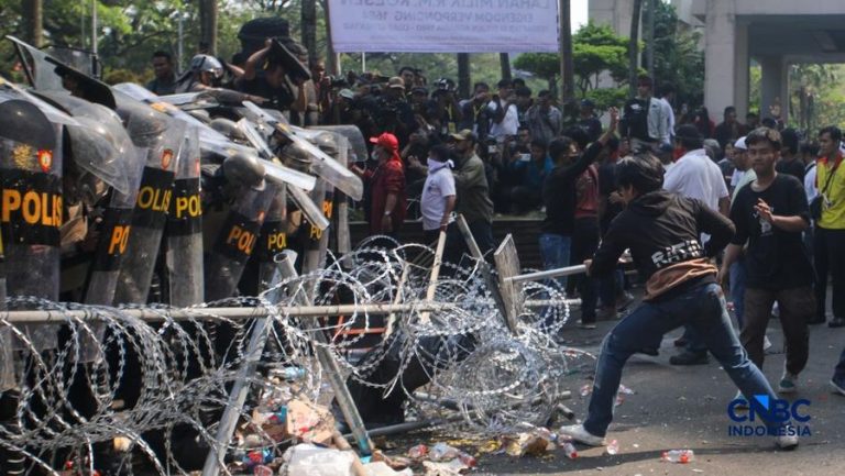 Pecah Kericuhan di Hotel Sultan: 119 Orang Diamankan, 29 Terluka Kena ...